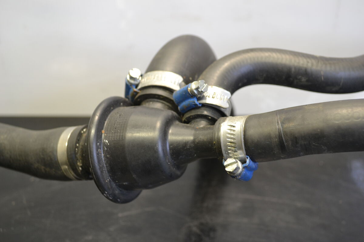 Termostaatti ja letkut 800 Ptek, 509000499 – Northern Sledparts Oy
